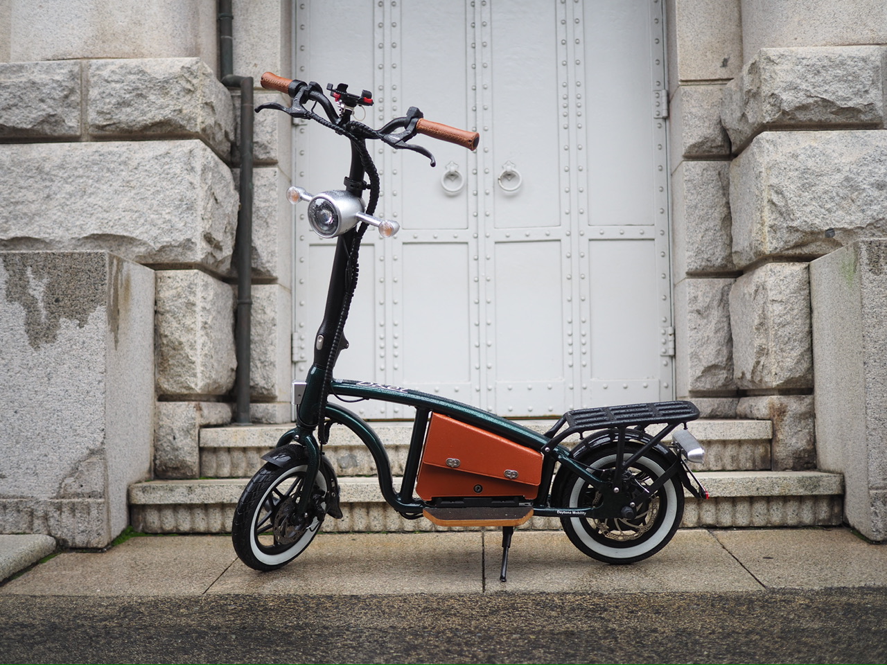 【ナブのポタリングレポート】第1回：DK01、納車！ - ポタリングマガジンの「わたしもポタリング始めました」｜Daytona Mobility